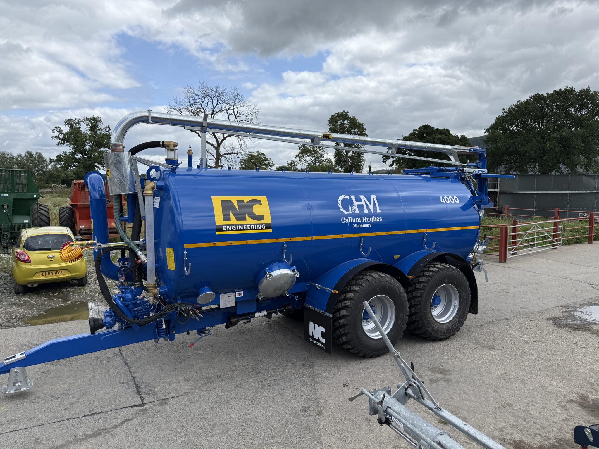 NC Vacuum Slurry Tankers : Tandem Axle - CHM - Callum Hughes Machinery